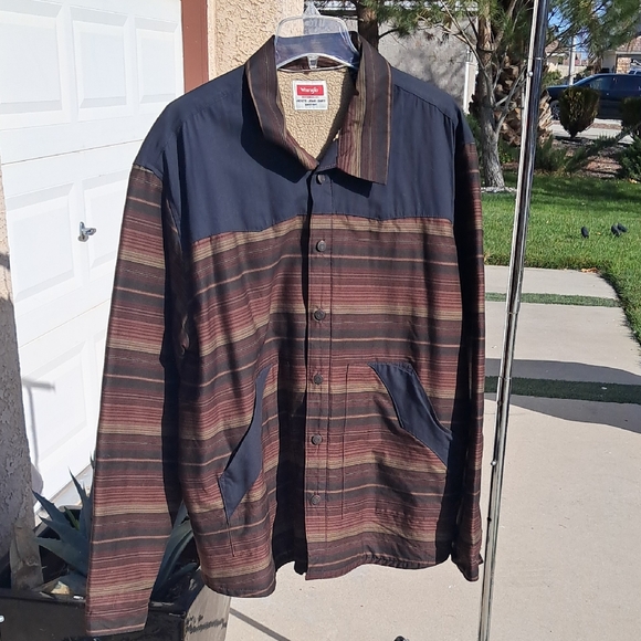 Wrangler | Jackets & Coats | Wrangler Mens Multicolor Striped Shirt ...